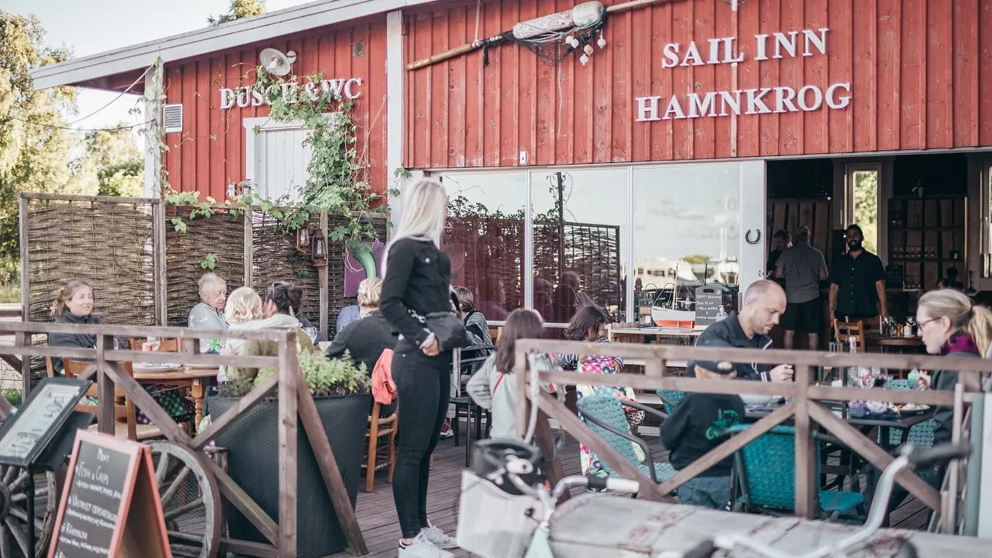 Sail Inn harbor tavern in Sandhamn | Visit Blekinge